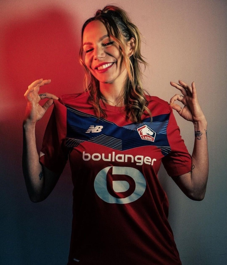 Charlee Moss, la reine du stade ! - Circonflex Mag